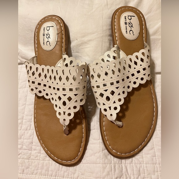 boc | Shoes | Boc Born Concept Womens Flat Size 1 White | Poshmark